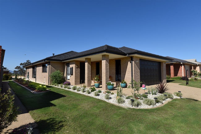 9 benefits of moving into a low set home for your retirement